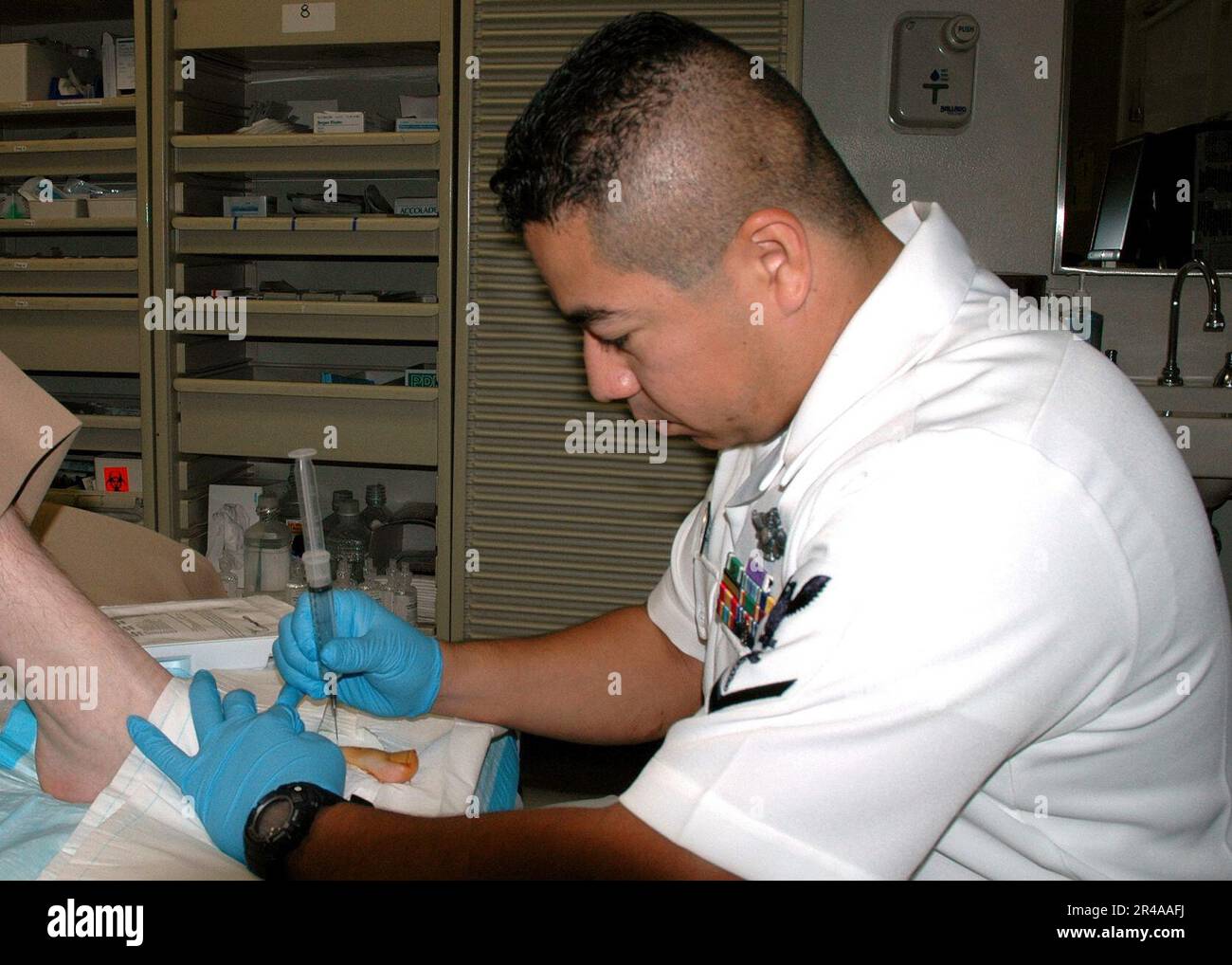 US Navy Hospital Stock Photo - Alamy