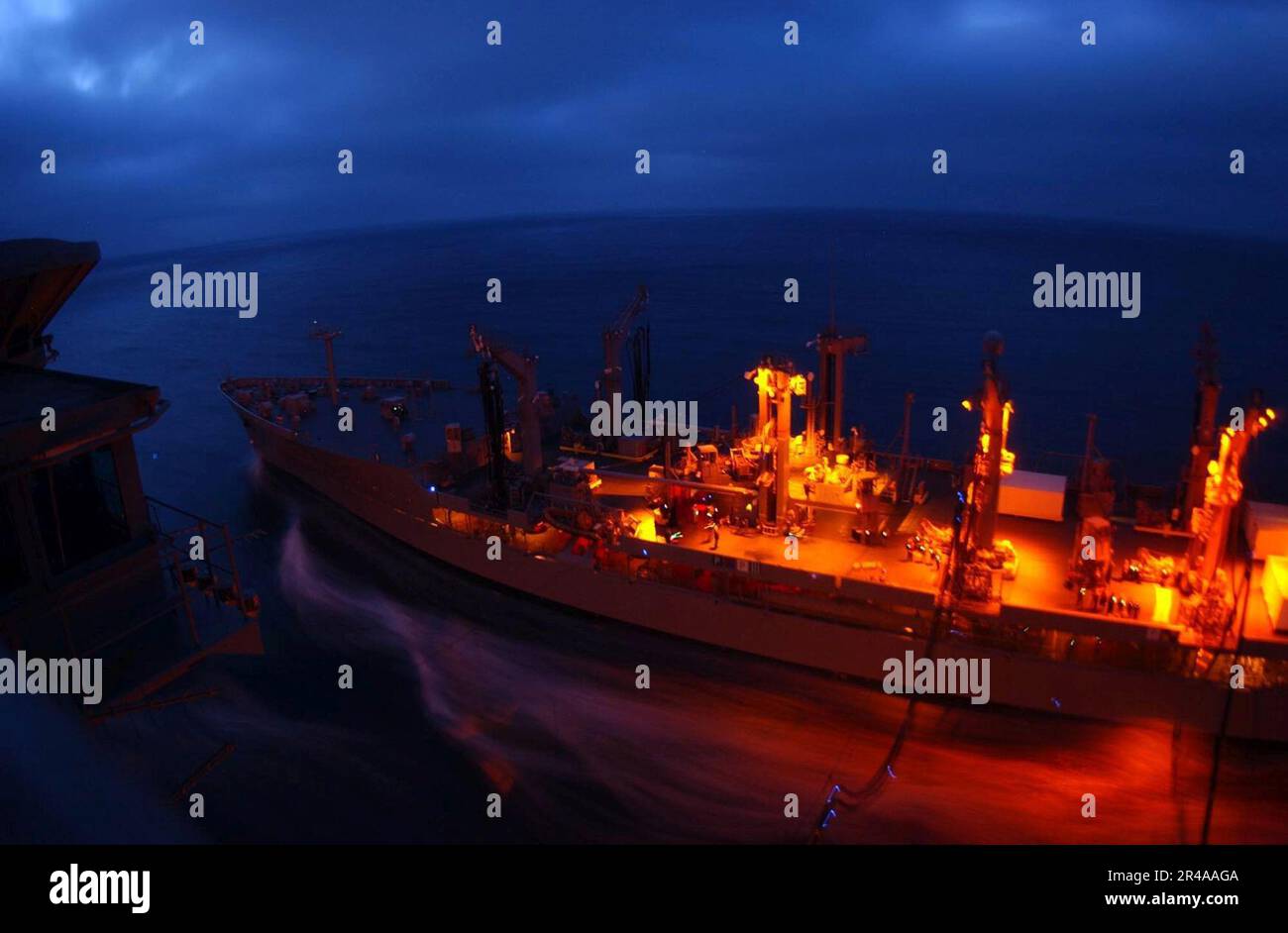 US Navy The Military Sealift Command (MSC) underway replenishment oiler ...