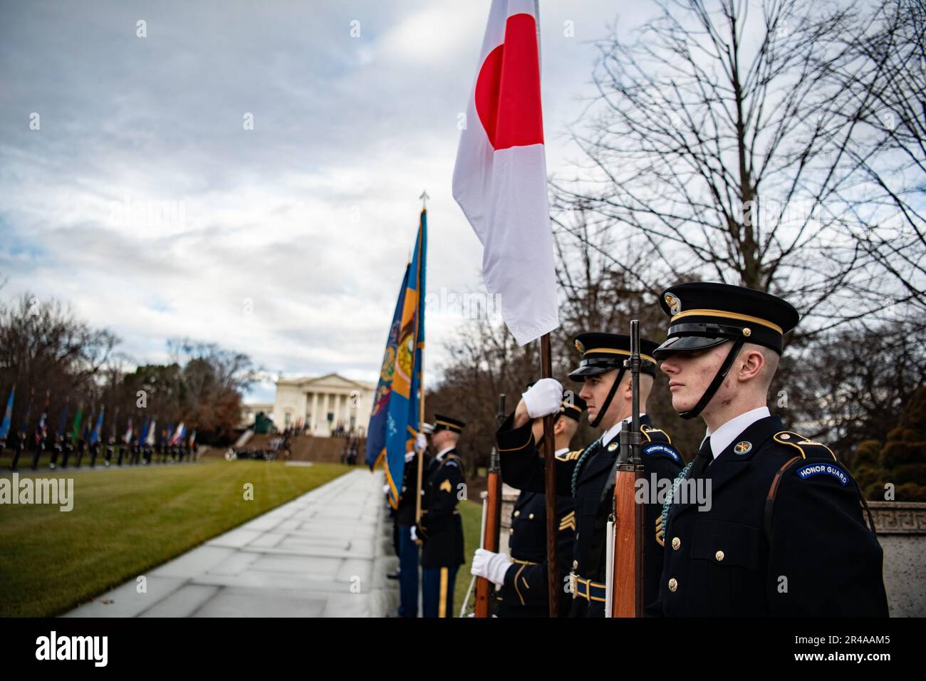 A color guard from the 3d U.S. Infantry Regiment (The Old Guard) carry ...