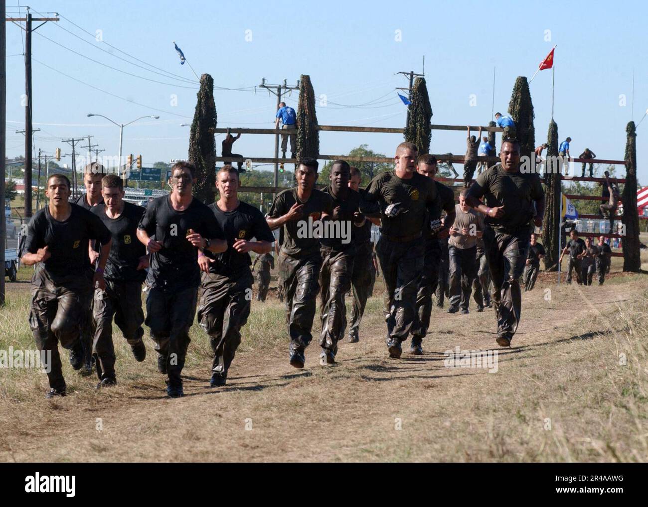 US Navy The 2004 U.S. Marine Corps Mud Run, held on board Naval Air ...