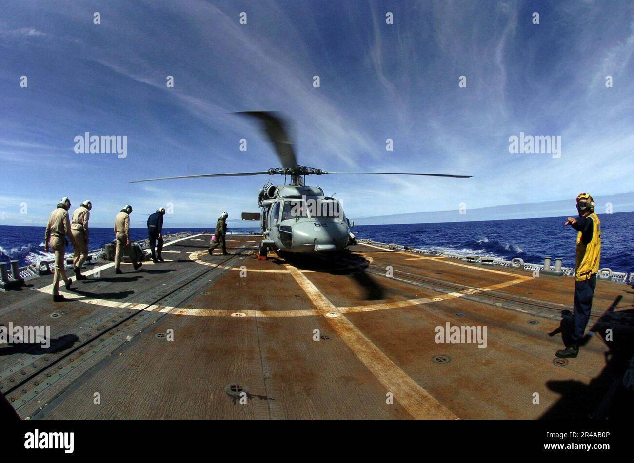 US Navy Personnel aboard the Oliver Hazard Perry-class frigate USS Ford ...