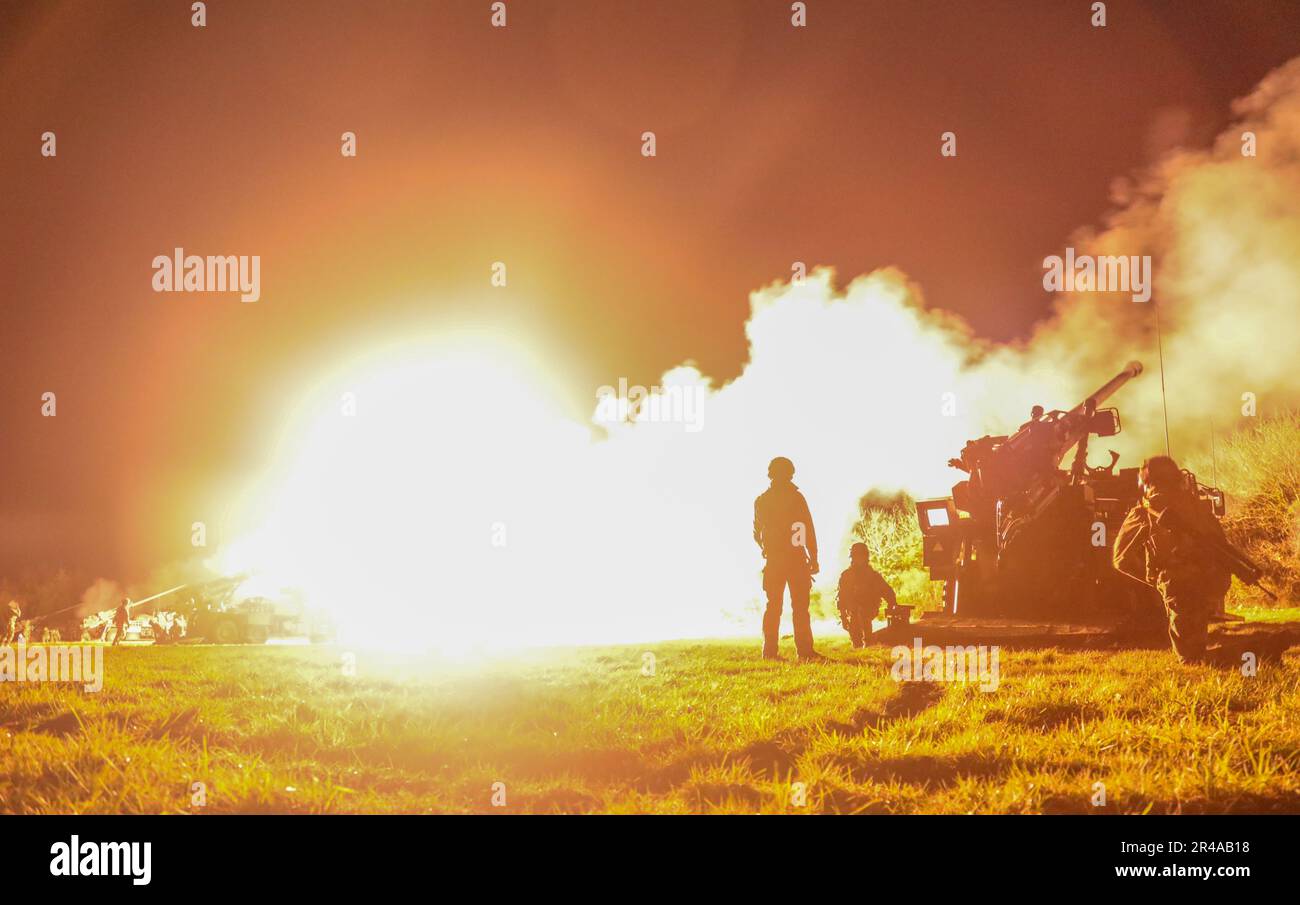 Caesar self propelled howitzer hi-res stock photography and images - Alamy