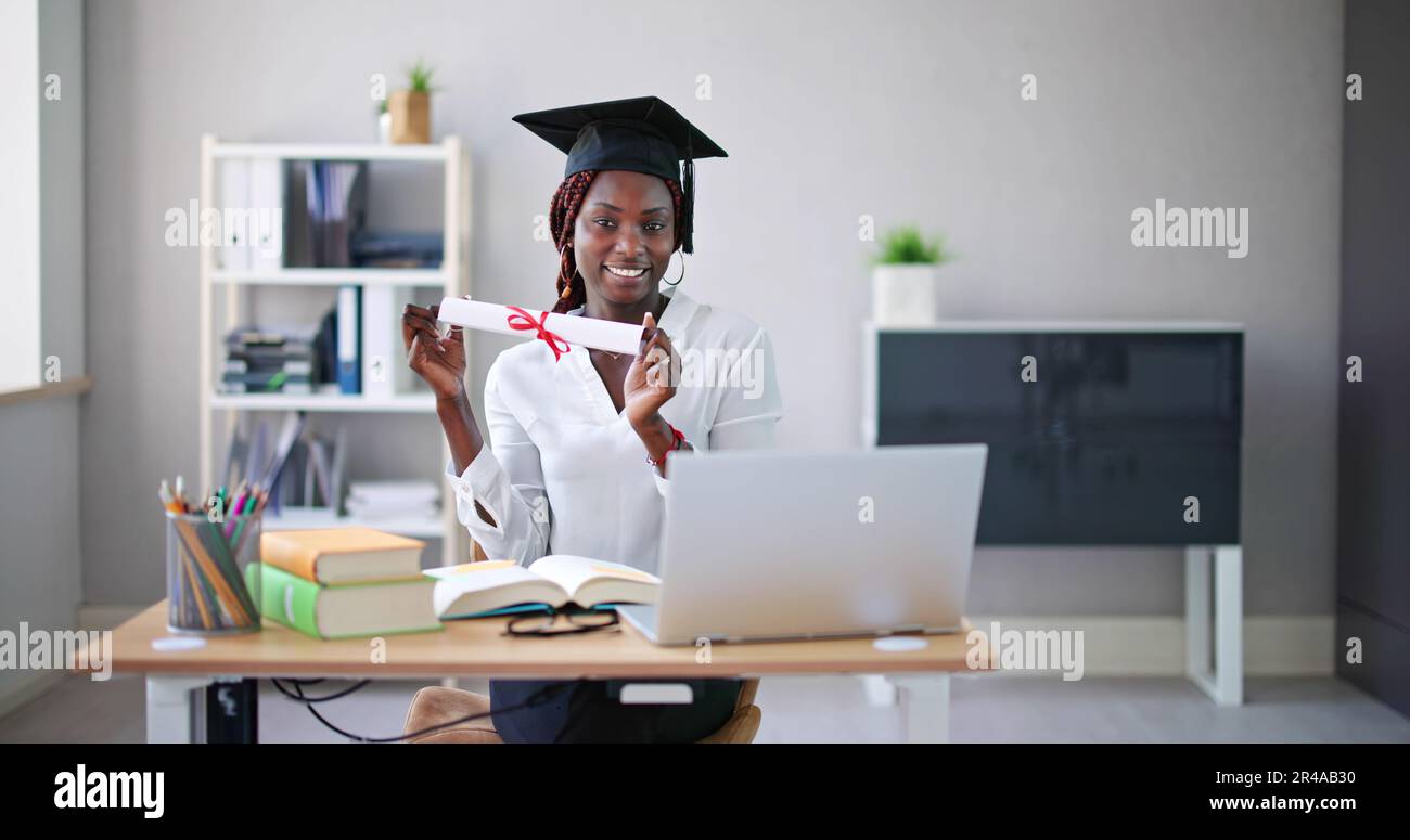 Online university hi-res stock photography and images - Alamy