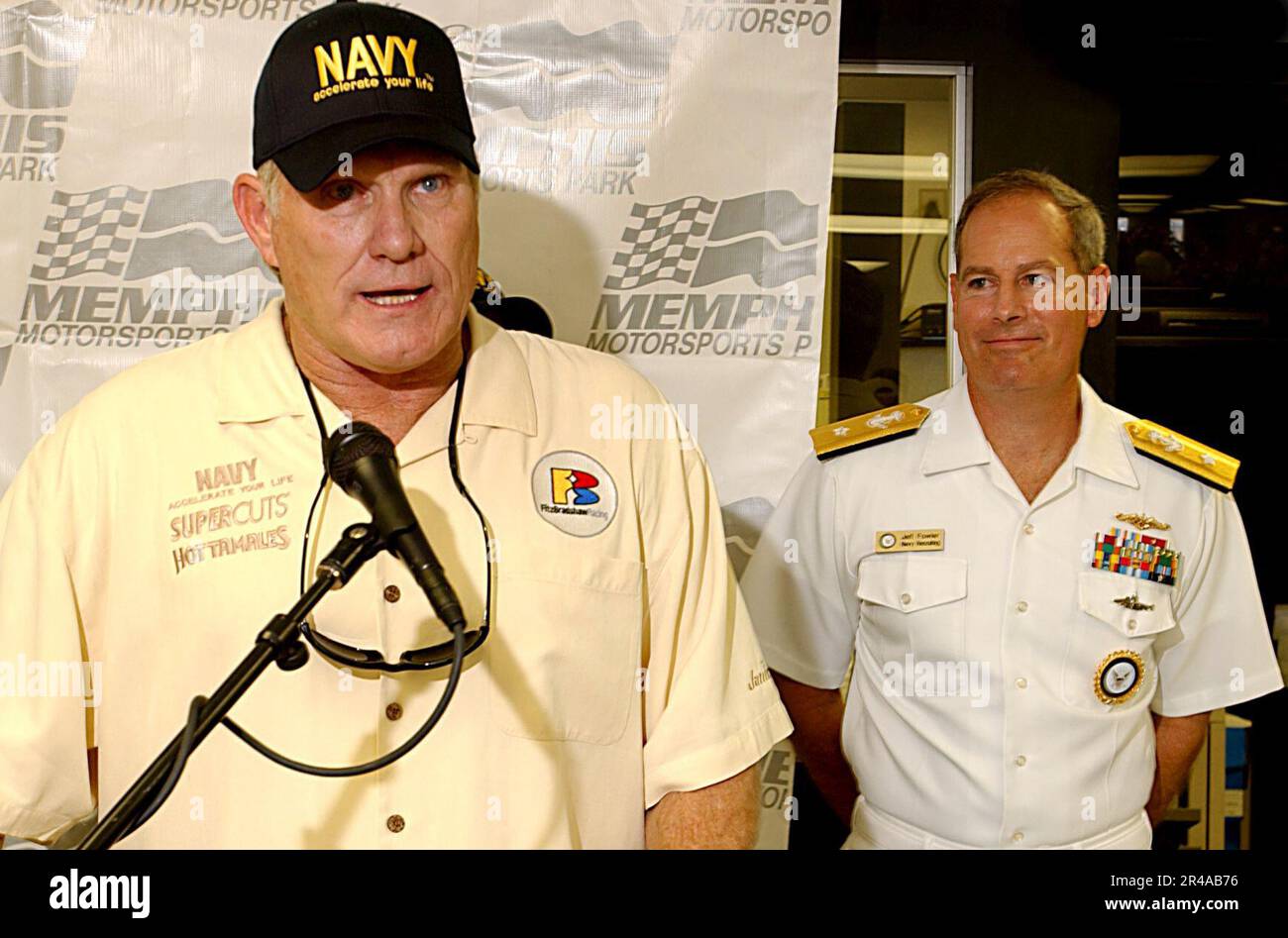 US Navy Commander, Navy Stock Photo - Alamy