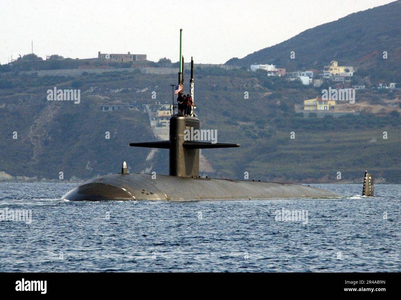 US Navy The Los Angeles-class attack submarine USS Newport News (SSN ...