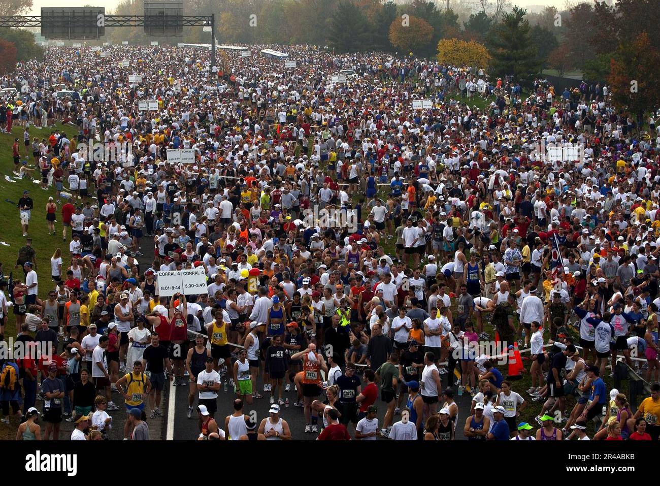 US Navy The 29th annual Marine Corps Marathon course started and ended ...
