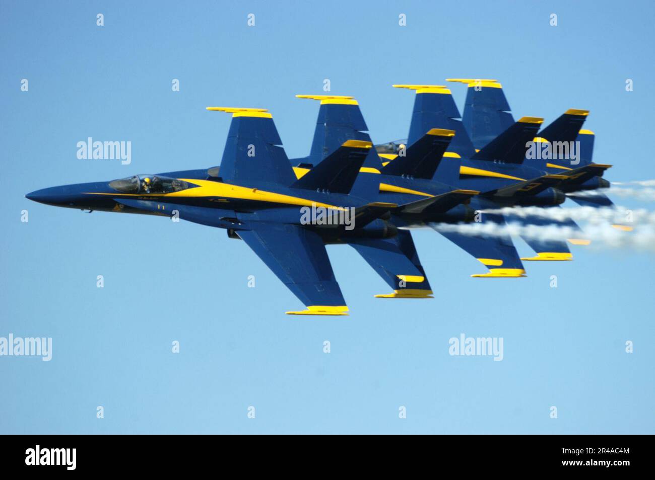US Navy The Navy's world famous Flight Demonstration Squadron the Blue ...
