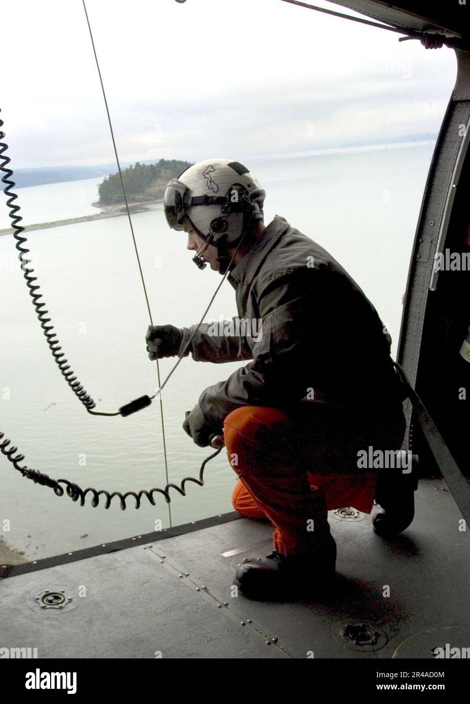 US Navy Aviation Electronics Technician Stock Photo - Alamy