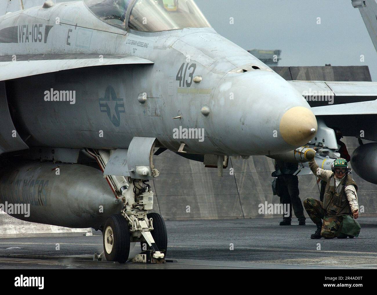 US Navy Aviation Structural Stock Photo - Alamy