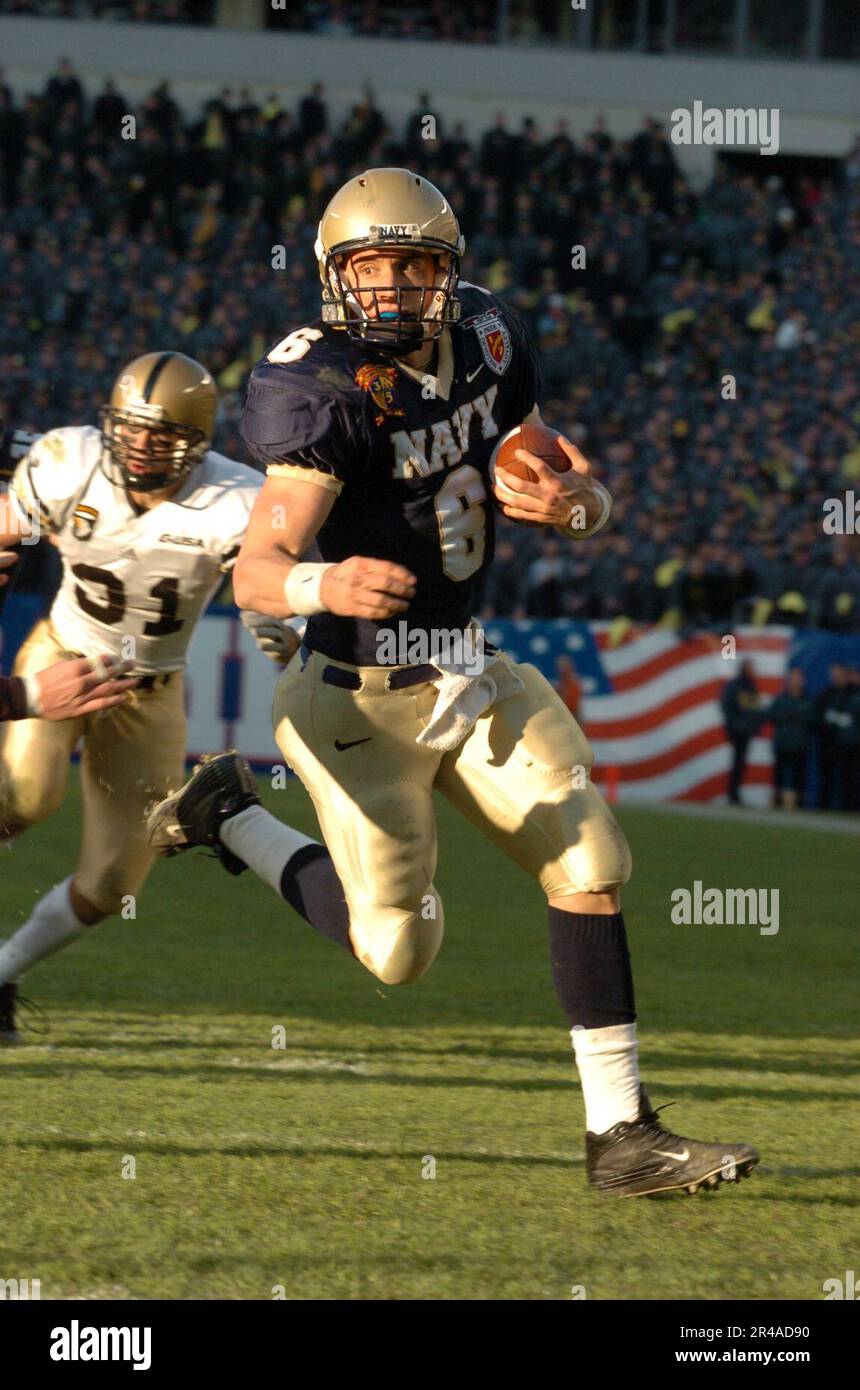 US Navy U.S. Naval Academy Quarterback Aaron Polanco, from Wimberley ...