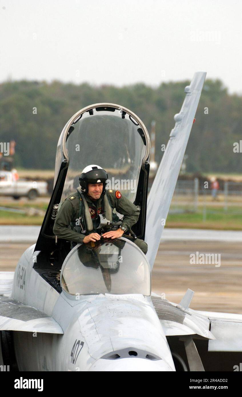 US Navy Adversary pilot Stock Photo - Alamy