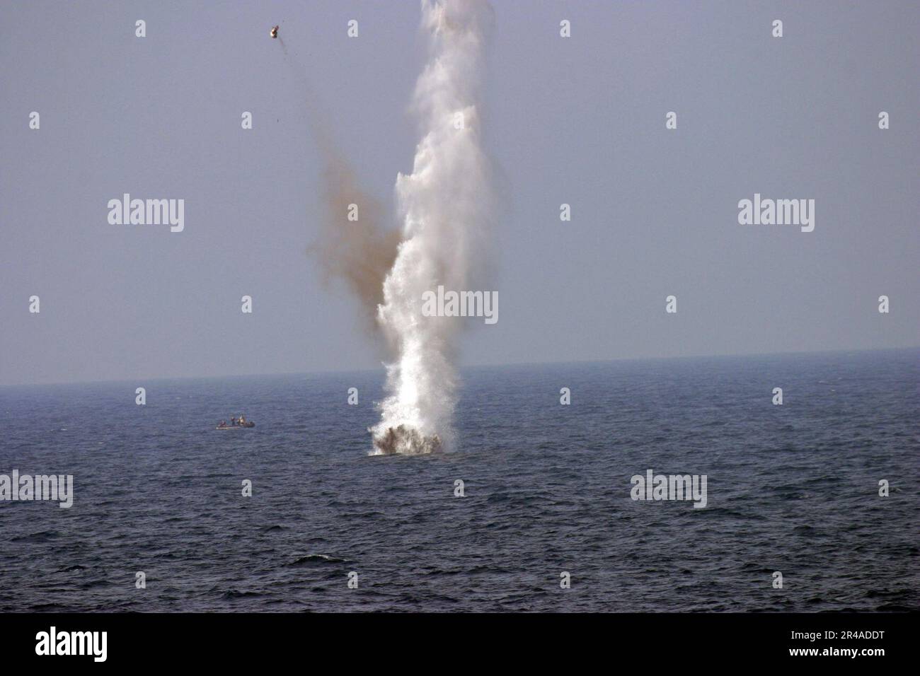 US Navy Personnel assigned to Explosive Ordnance Disposal Mobile Unit ...