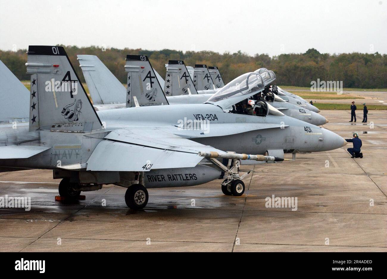 US Navy Five F-A-18A- Hornets assigned to the River Rattlers of Strike ...
