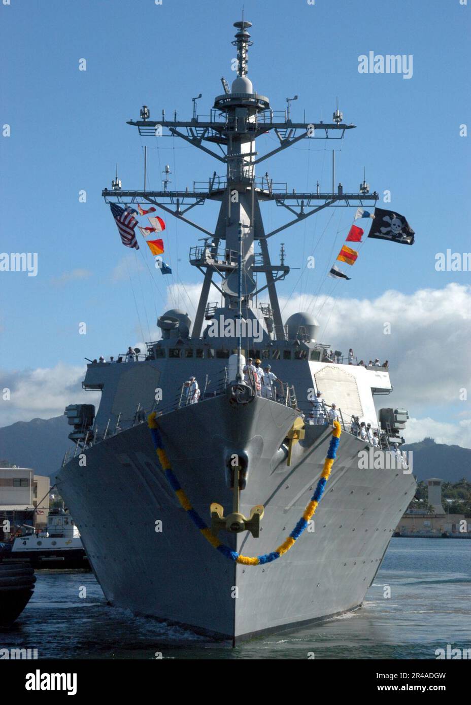 US Navy he Arleigh Burke-class guided missile destroyer USS Hopper (DDG ...