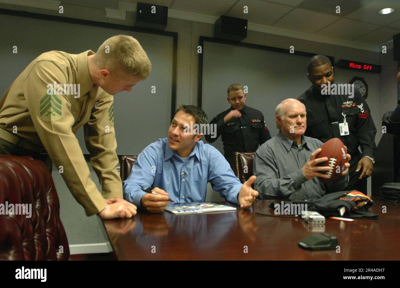 US Navy NASCAR Bush Series 2003 Rookie of the Year driver David Stremme ...