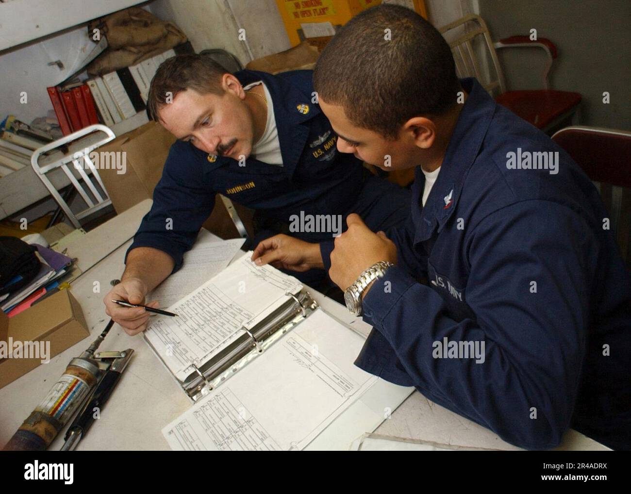 US Navy Machinist's Mate Stock Photo - Alamy