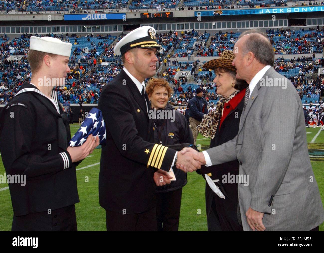 US Navy Commanding officer of the aircraft carrier USS John F. Kennedy ...