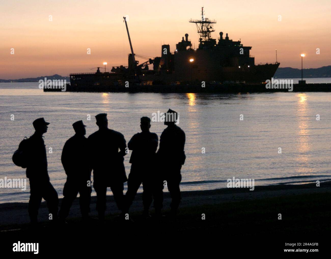 US Navy Seabees from Naval Mobile Construction Battalion Forty (NMCB 40 ...