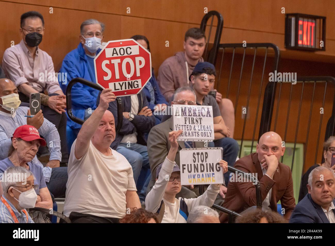 U s mid atlantic town hall hi-res stock photography and images - Alamy