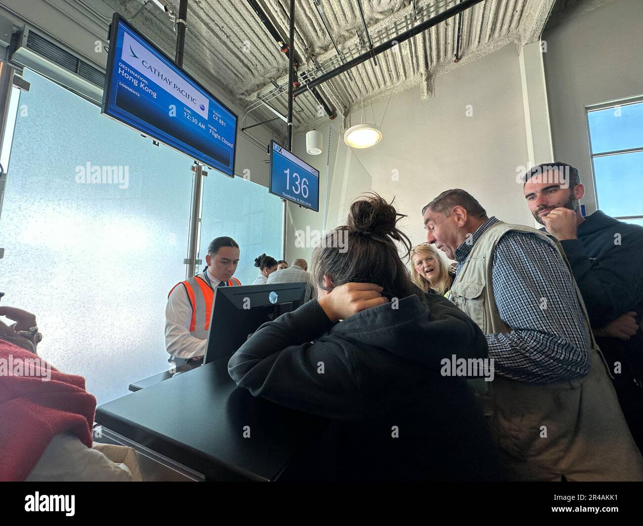 Angry passengers and flight hi-res stock photography and images - Alamy
