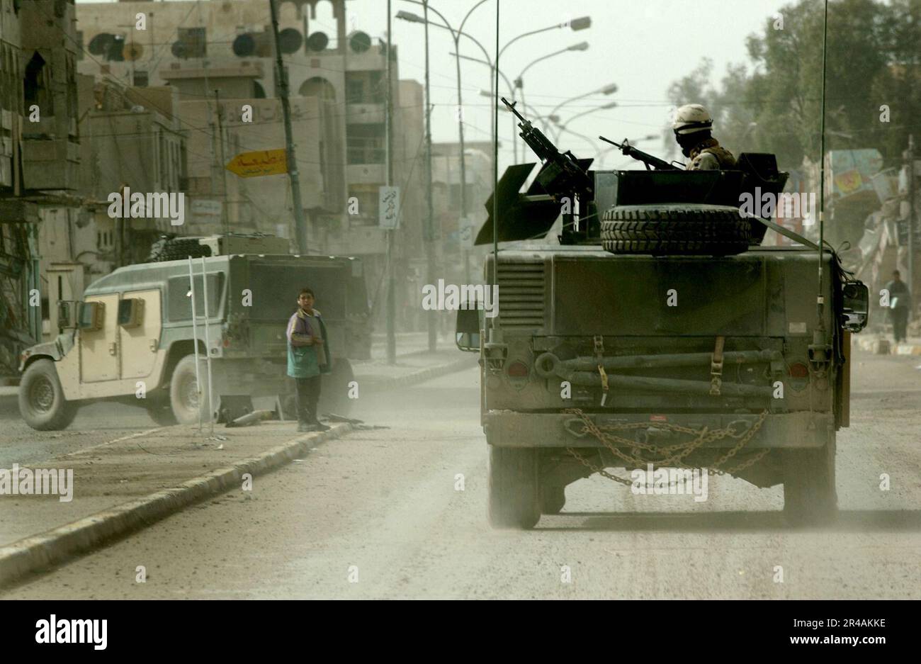 US Navy U.S. Navy Seabees assigned to Naval Mobile Construction ...