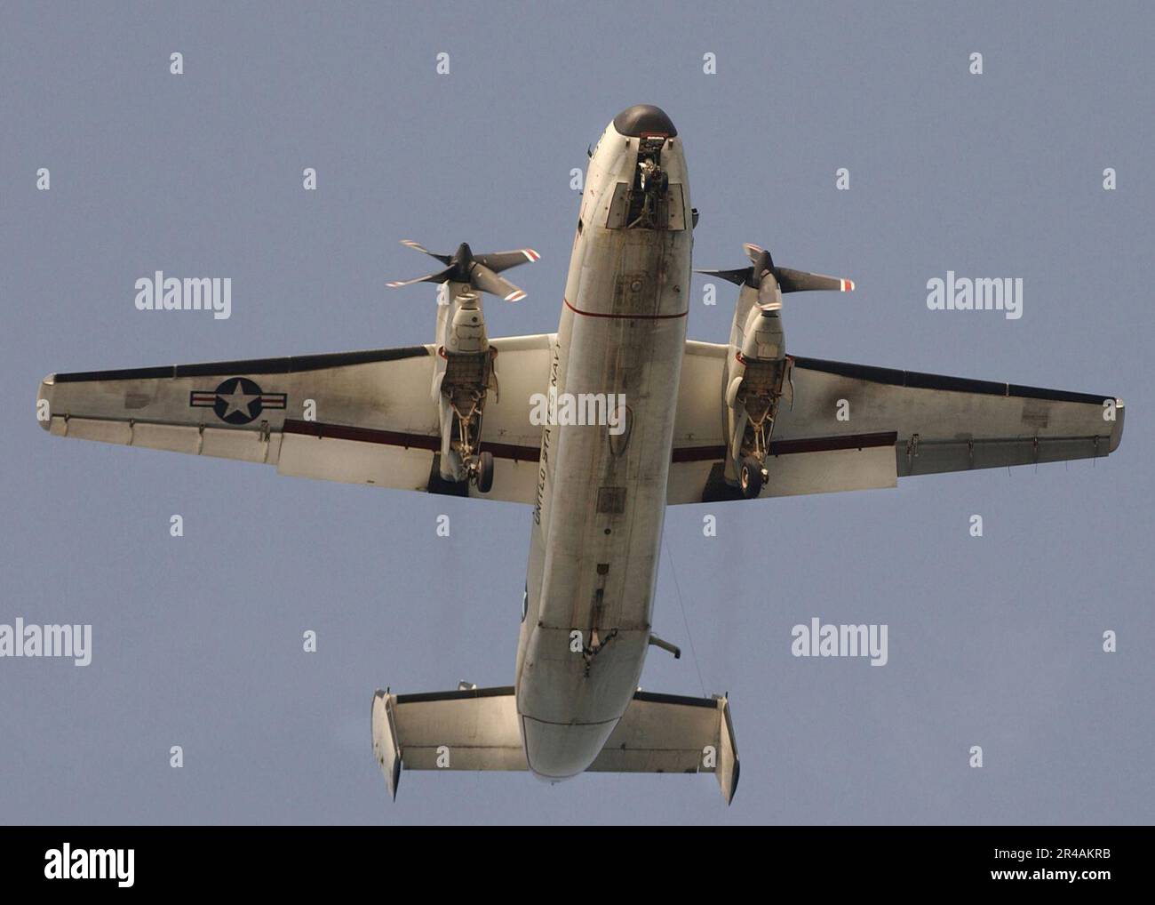 US Navy A C-2 Greyhound assigned to the Rawhides of Carrier Logistics ...