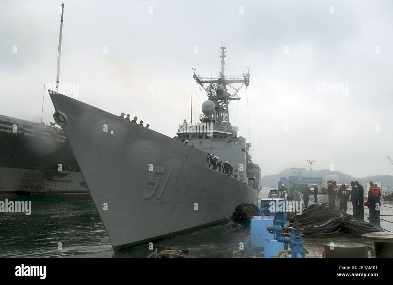 US Navy The guided missile frigate USS Gary (FFG 51) gets underway from pier 10 on board ...
