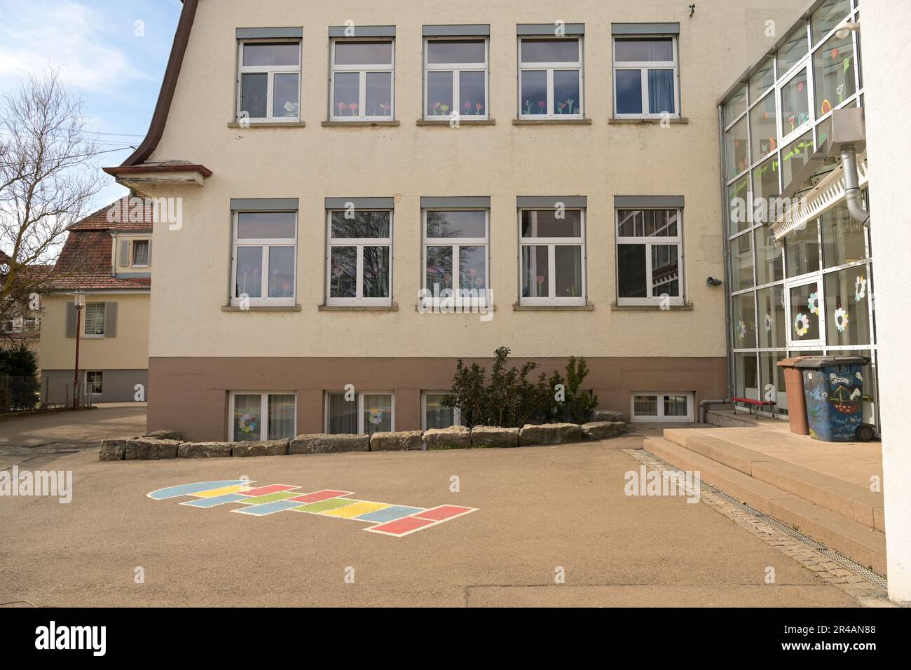 Old grammar school new hi-res stock photography and images - Alamy