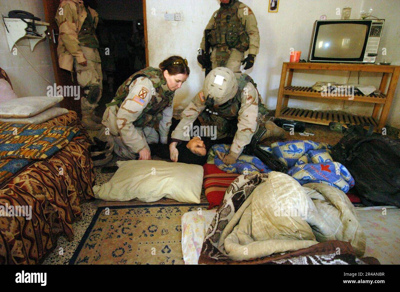 US Navy U.S Army Soldiers assigned to the 2nd Brigade Combat Team (BCT ...