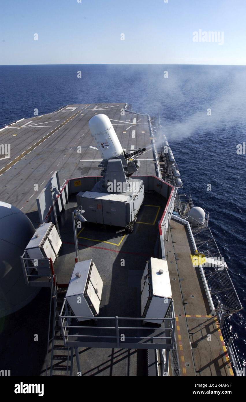 US Navy The amphibious assault ship USS Peleliu (LHA 5) conducts a ...