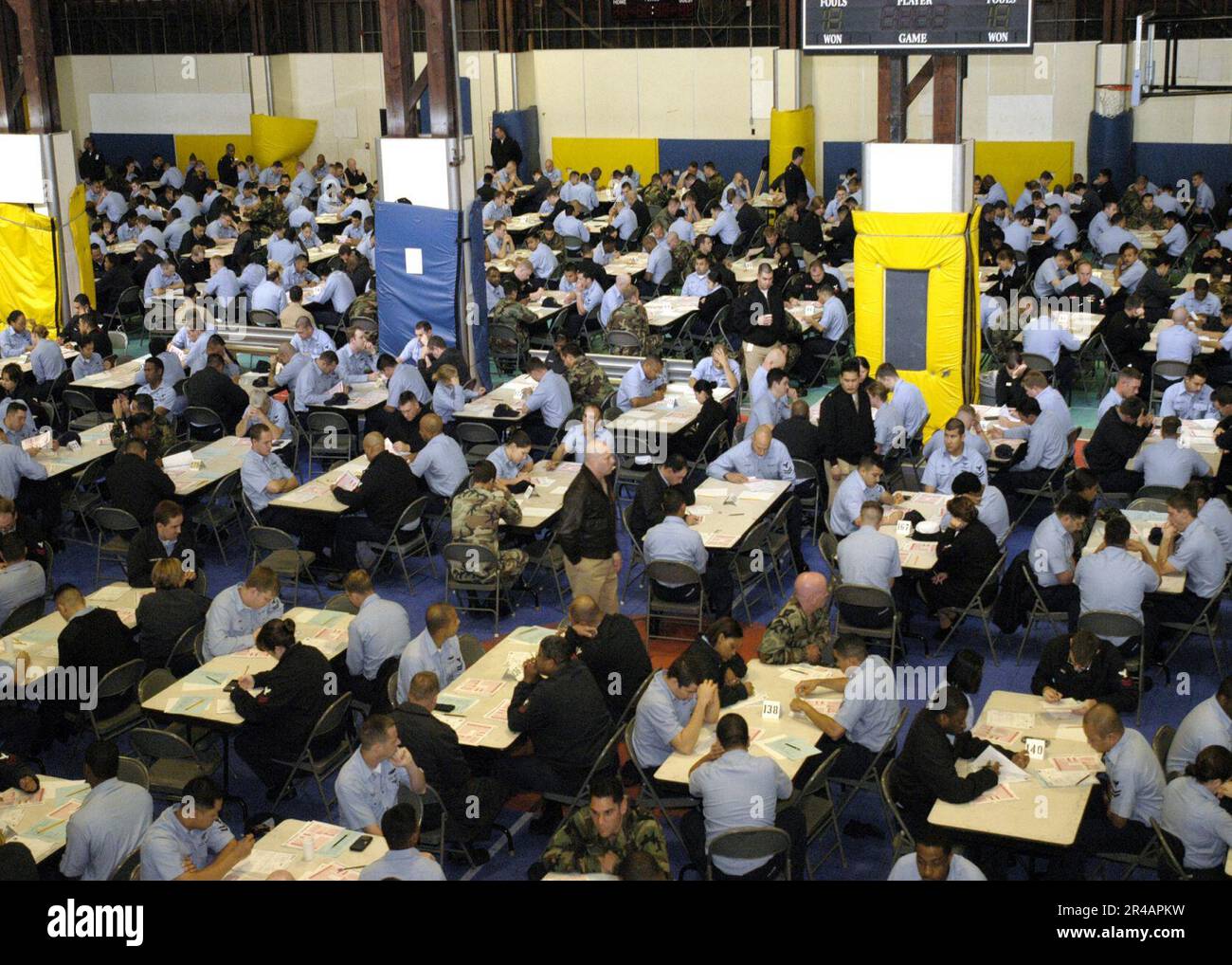 US Navy Second Class Petty Officers prepare to take the Navy-wide ...