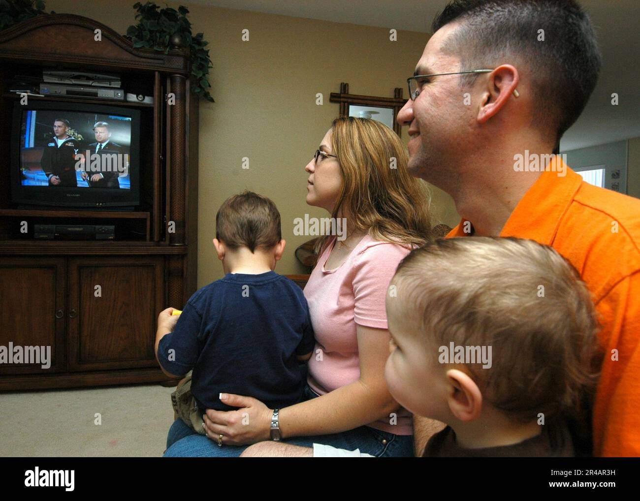 US Navy Personnelman 1st Class assigned to the Safeguard-class rescue ...
