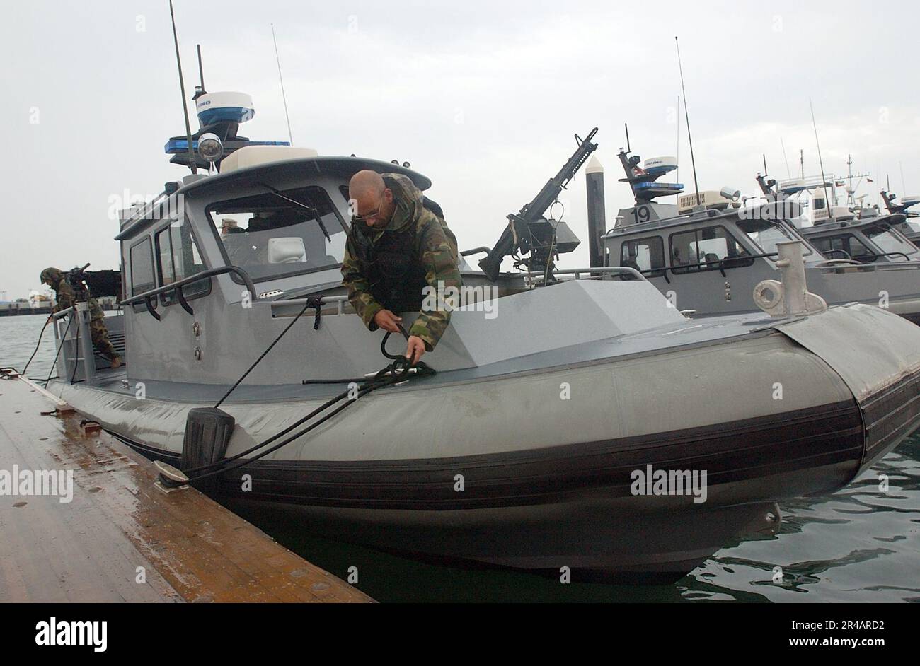 Kuwait naval base hi-res stock photography and images - Alamy