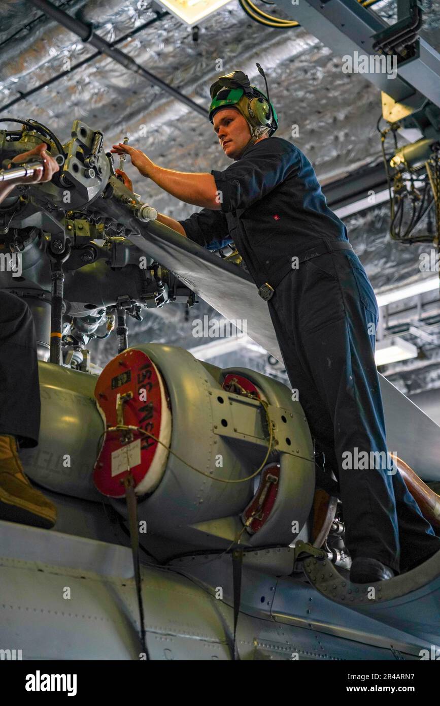 SINGAPORE (March 7, 2023) Aviation Machinist’s Mate 1st Class Alexander ...