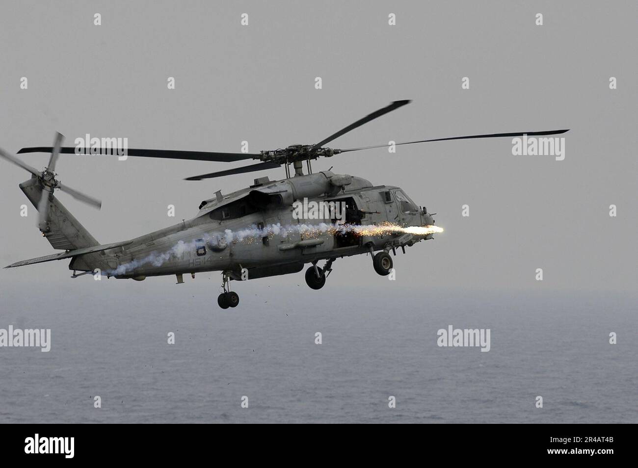 US Navy An HH-60H Seahawk helicopter fires an MJU-32-B Infrared Decoy ...