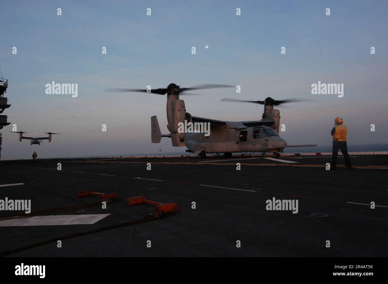 US Navy MV-22 Ospreys, assigned to the Argonauts of Marine Tiltrotor ...