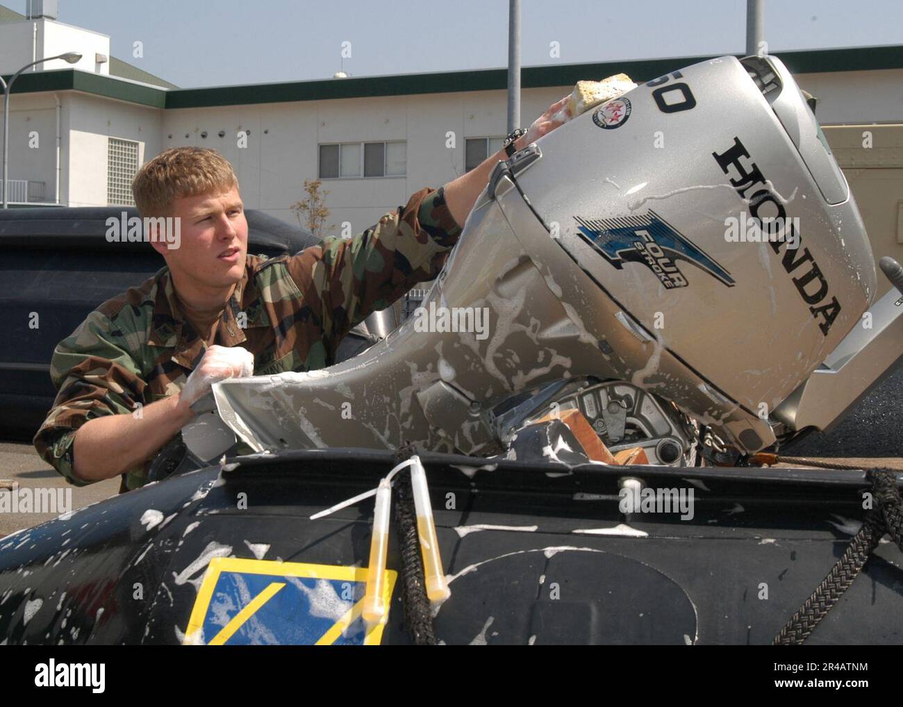 US Navy Electrician's Mate 2nd Class assigned to Explosive Ordnance ...