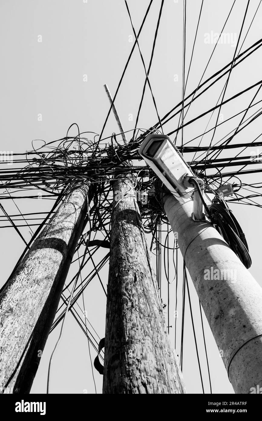 Jumble wires Black and White Stock Photos & Images - Alamy