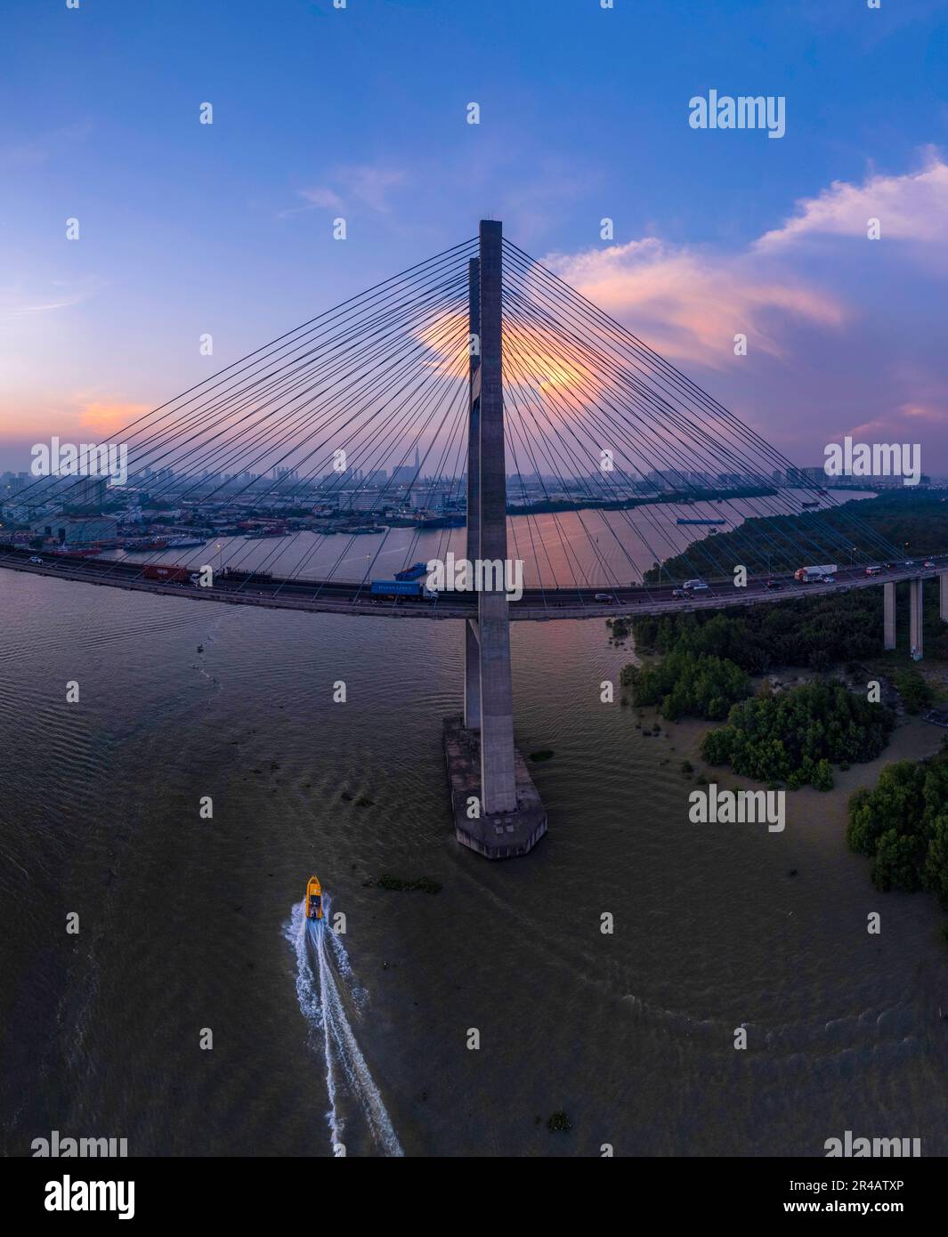 Sunset on Phu My bridge, Saigon river, Ho Chi Minh city, Vietnam Stock ...