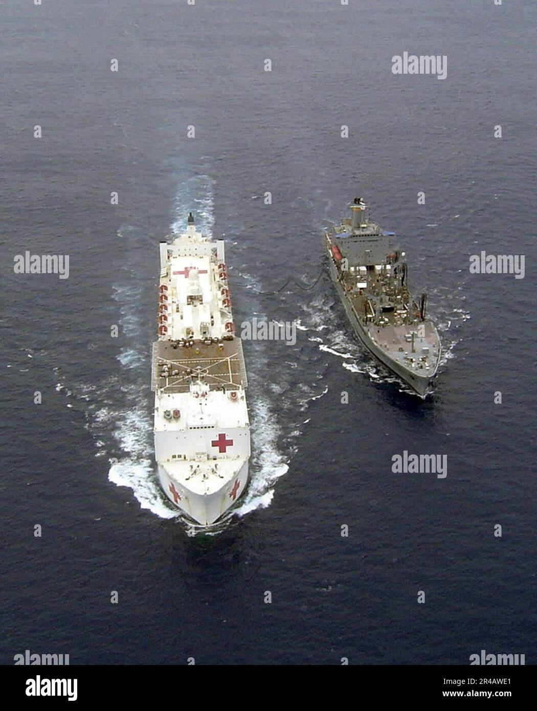 Military sealift command fleet replenishment oiler usns tippecanoe t ao ...