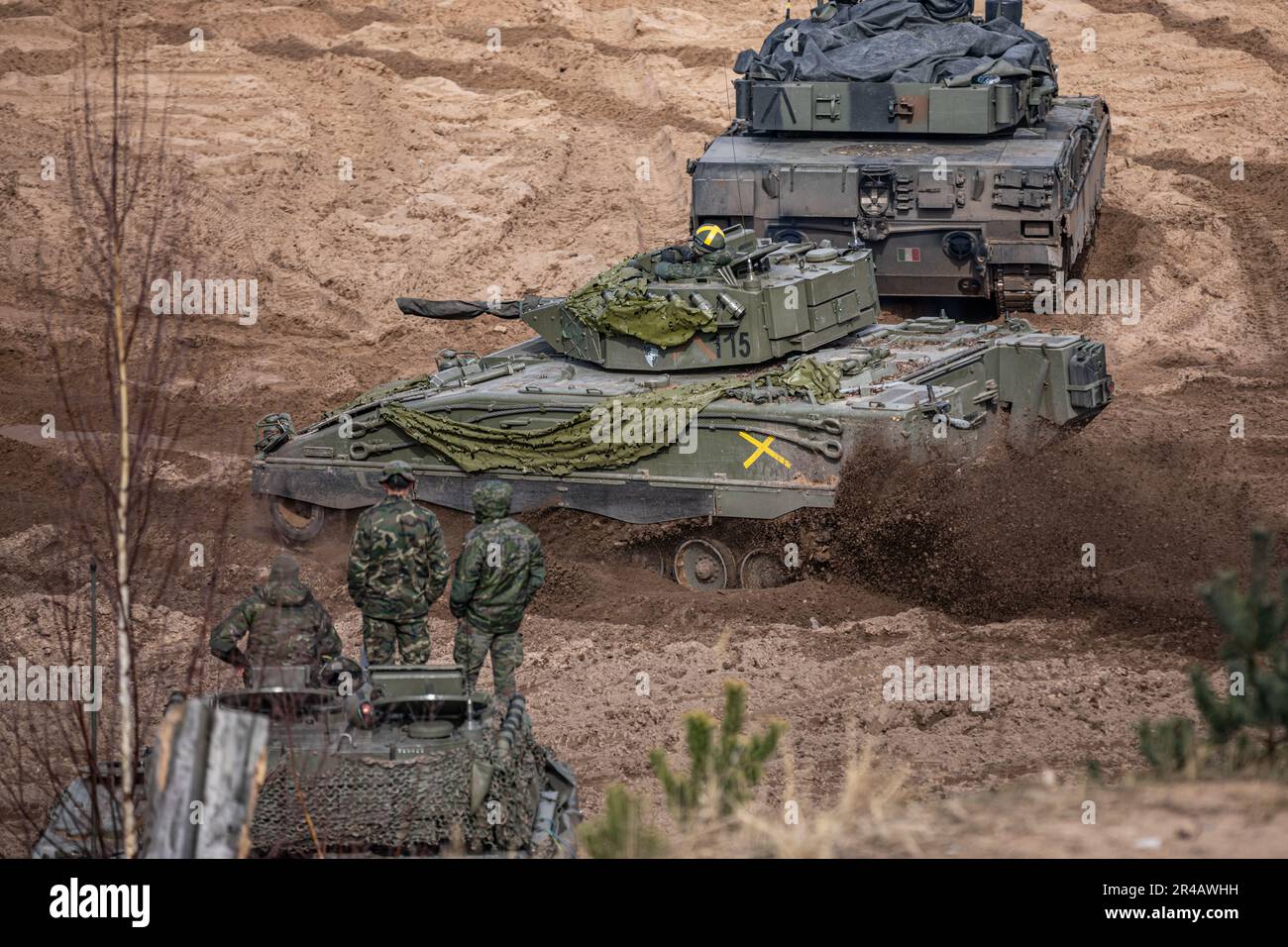 Armoured infantry hi-res stock photography and images - Alamy