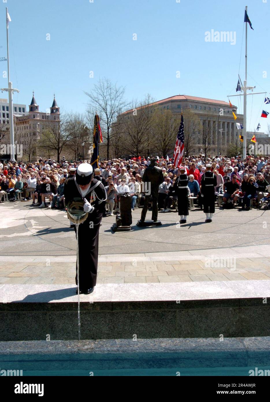 US Navy Seaman assigned to the U.S. Navy's Ceremonial Guard, decants ...