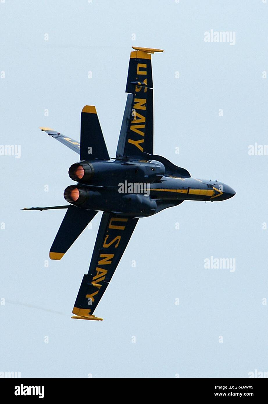 US Navy Lead Solo, Lt. Cmdr. Craig R. Olson, assigned to the U.S. Navy ...