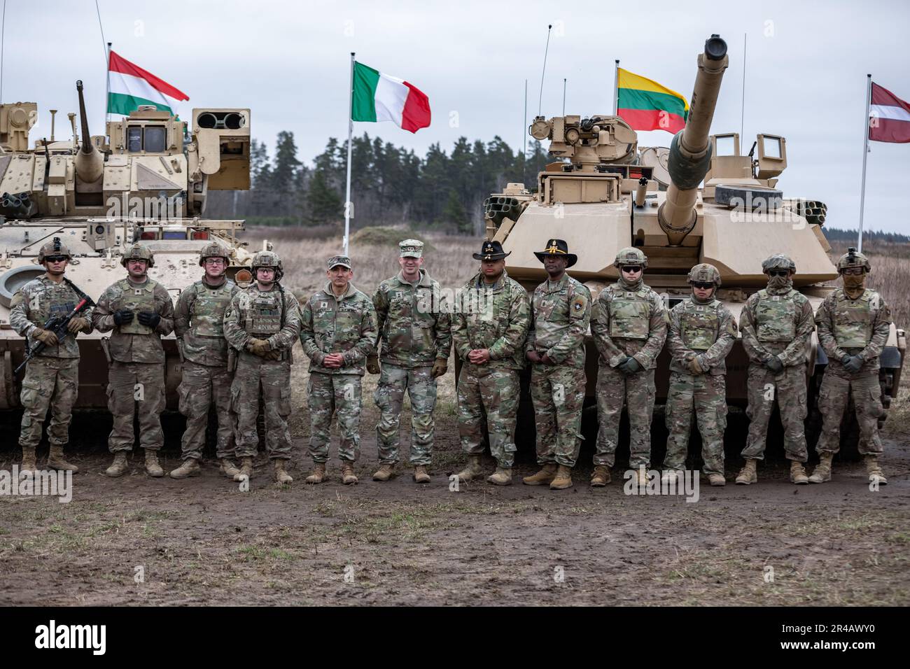 U.S. Army Maj. Gen. David Hodne, commanding general of the 4th Infantry ...