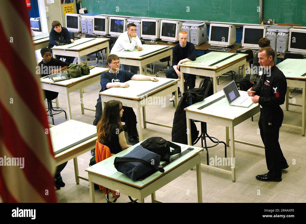 US Navy Photographer's Mate 1st Class assigned to the Naval Reserve ...