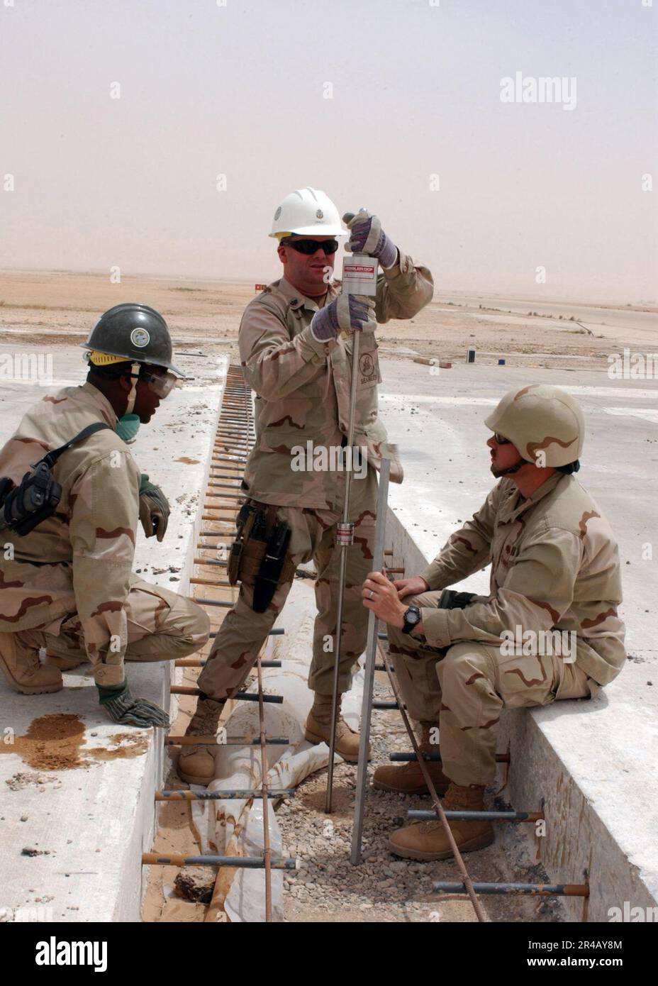 Dynamic cone penetrometer hi-res stock photography and images - Alamy