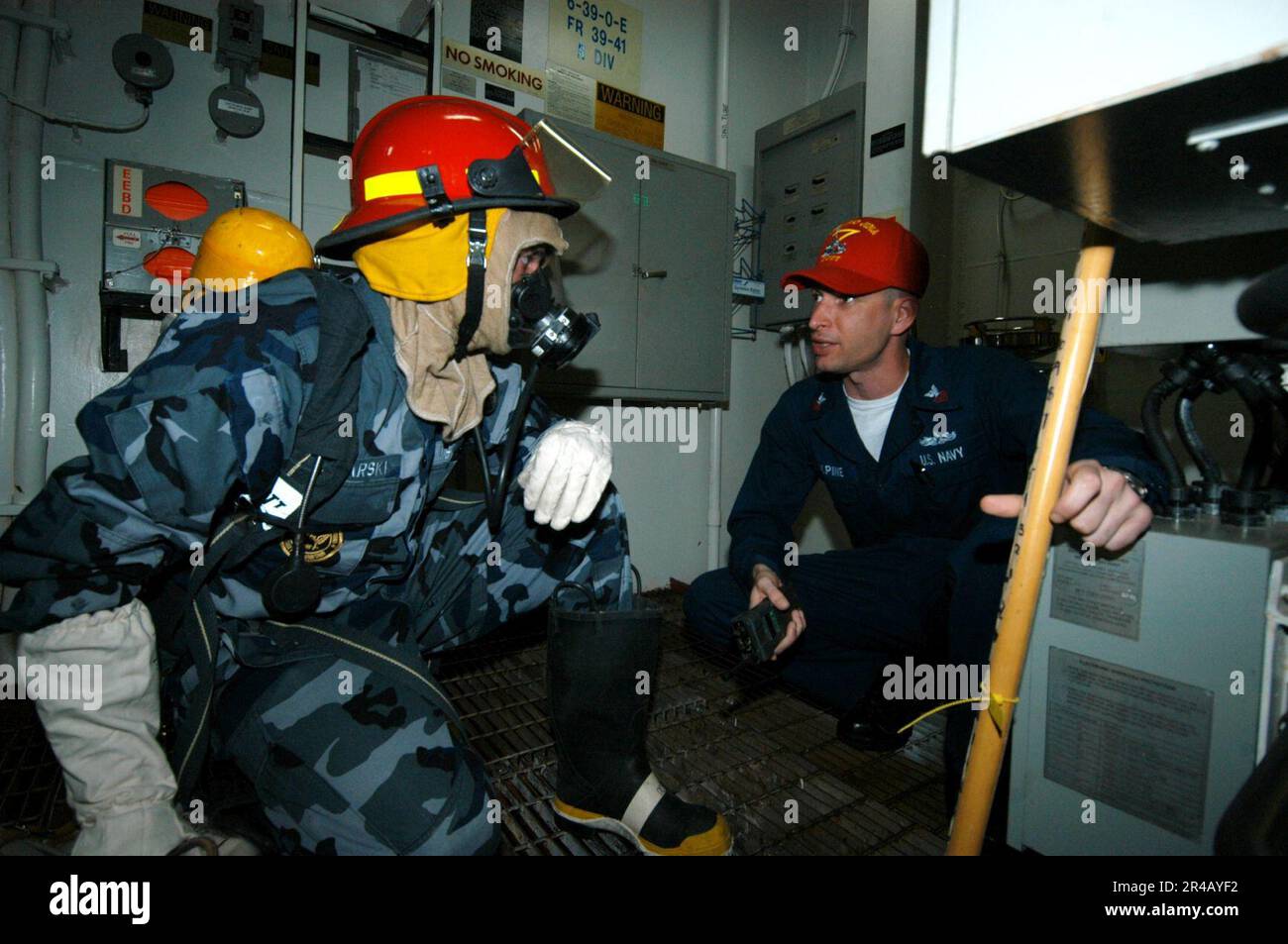 US Navy Hull Technician 1st Class quizzes Duty Inport Emergency Team ...