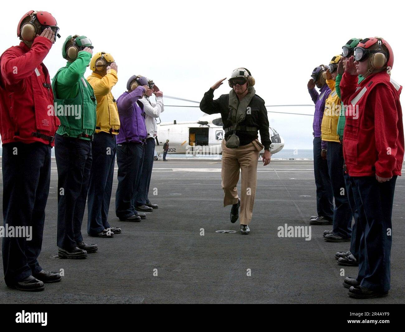 US Navy Commander, U.S. Pacific Fleet, Adm. Walter F. Doran receives ...