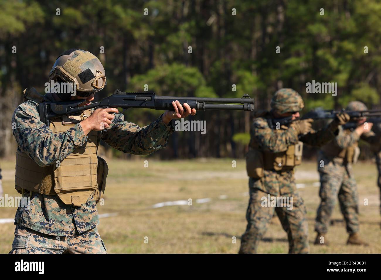 U.S. Marines with 2nd Supply Battalion, 2nd Marine Logistics Group ...