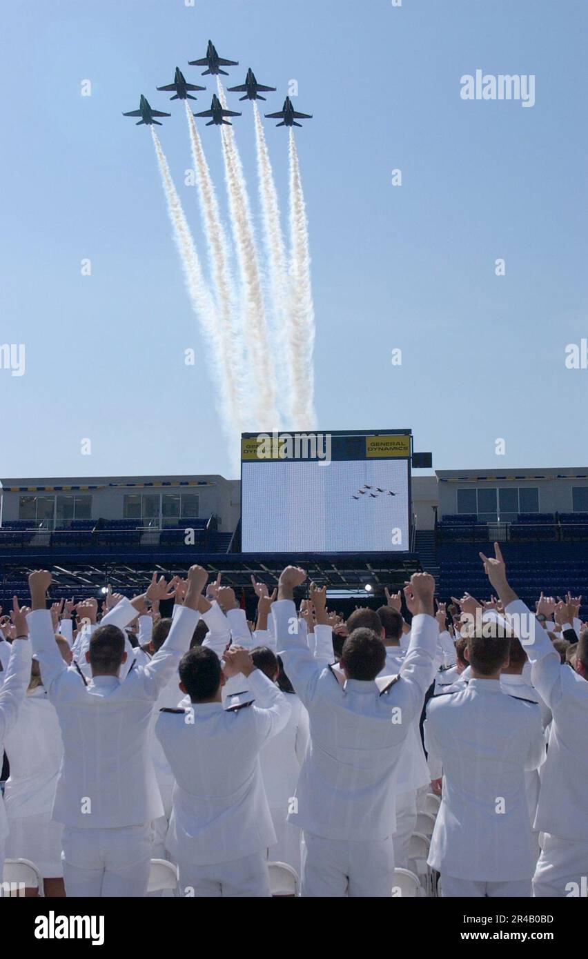 US Navy The U.S. Navy flight demonstration team, the Blue Angels ...